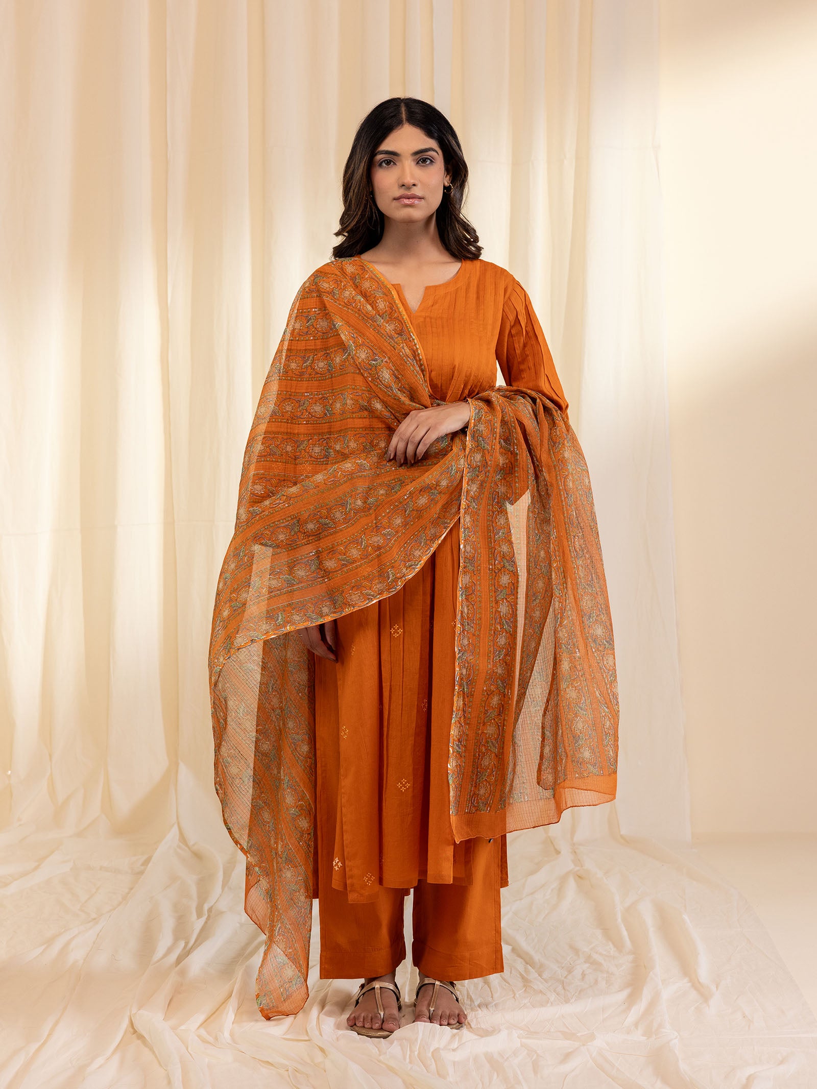 Fire Kota Dupatta