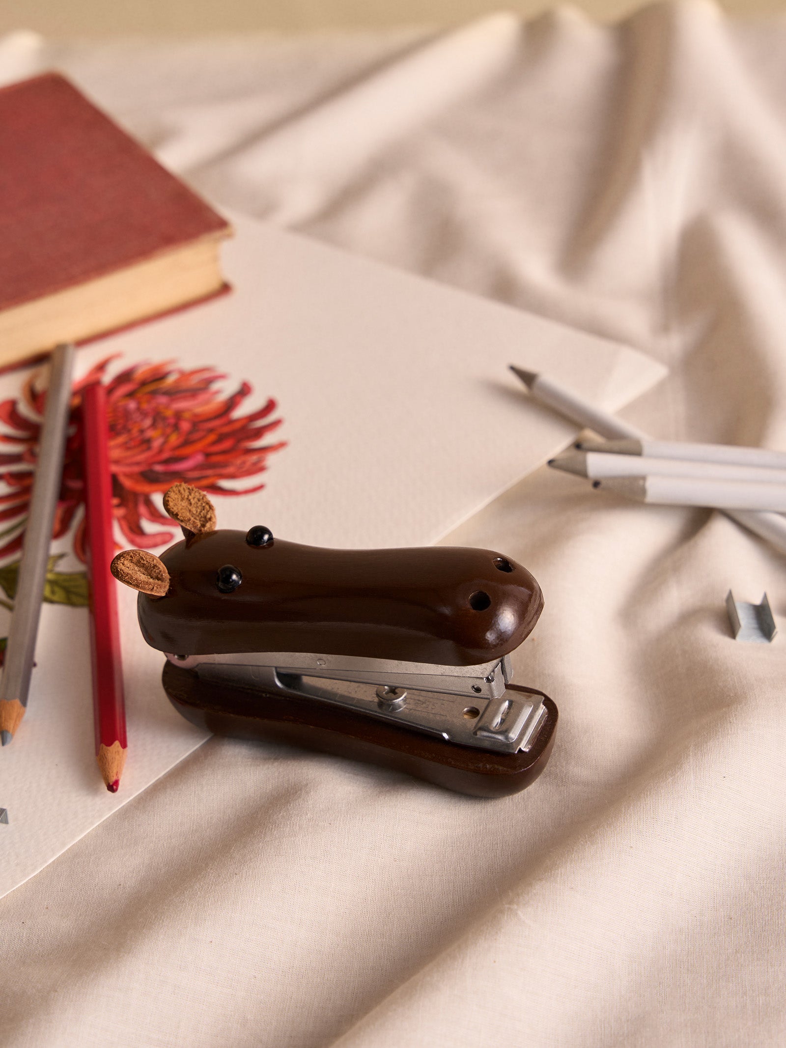 Animal Kingdom - Hippo Stapler